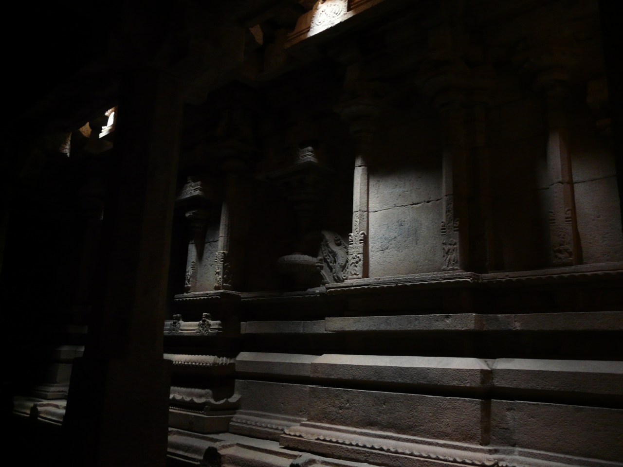 Hampi Hopping, Sacred Center: Vitthala Temple Main Structure | Sarson ...